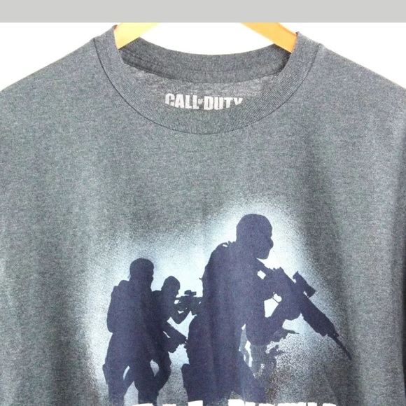 Call of Duty | Shirts | Call Of Duty Ghosts Tshirt Soldiers Size Xl V4 ...